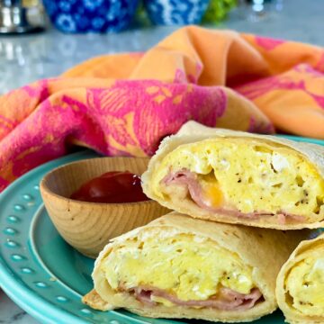 Kid-Approved Ham and Cheese Breakfast Burritos - DeSocio in the Kitchen